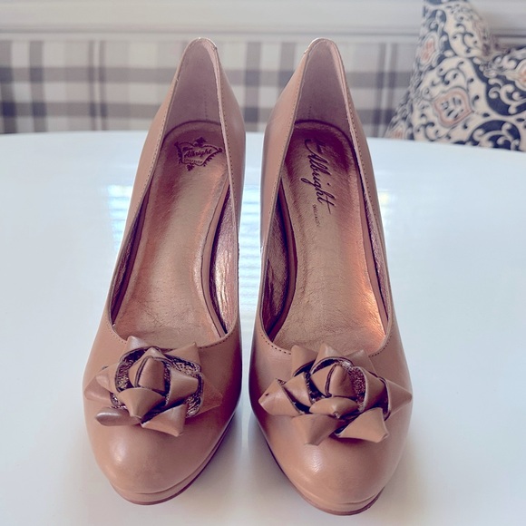 Miss Albright | Shoes | Miss Albright Tan Leather Macyn High Heel Star ...